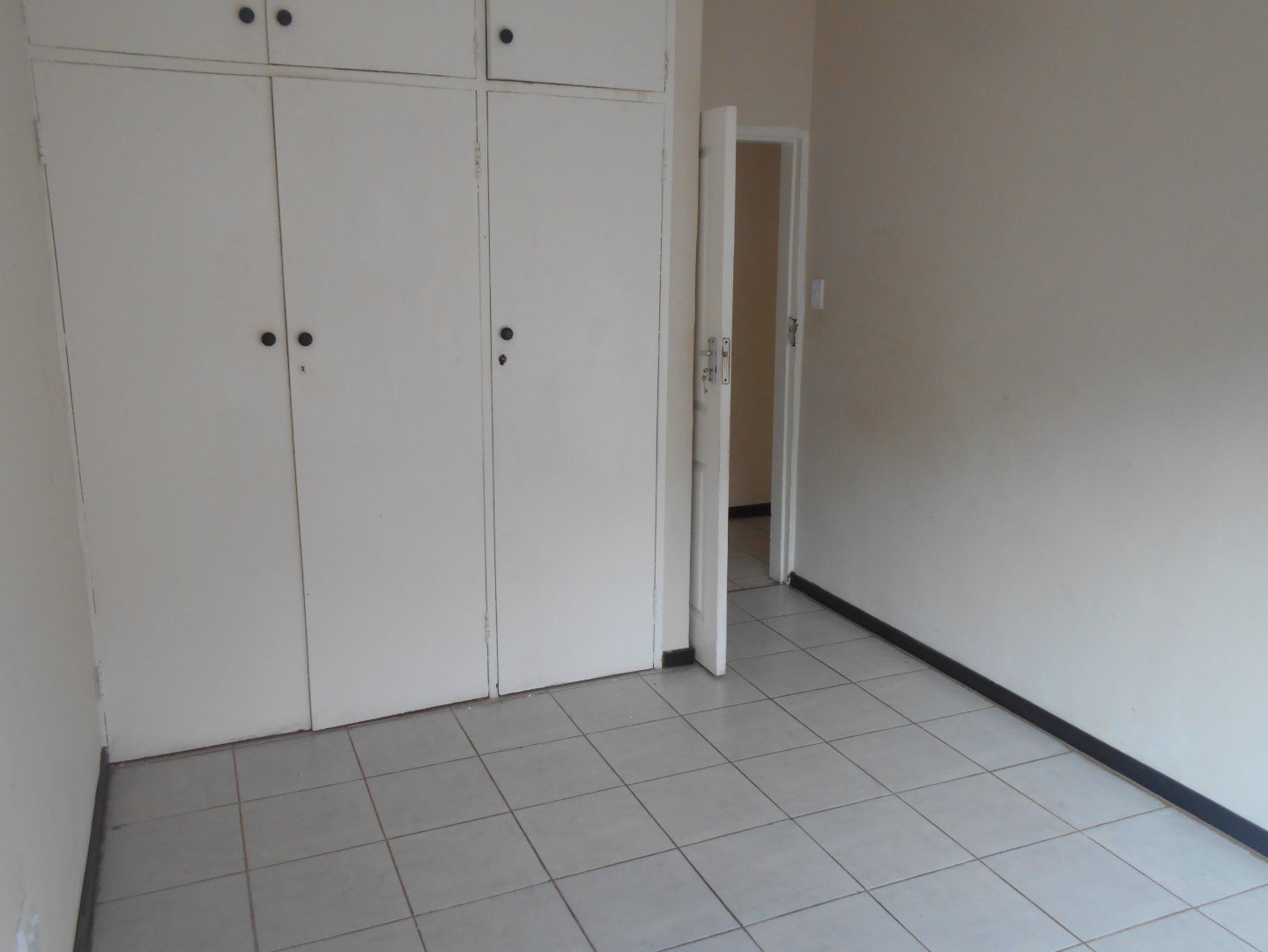 DOUBLE STOREY BLOCK OF FLATS ON AUCTION - CHOPROP Auctioneers